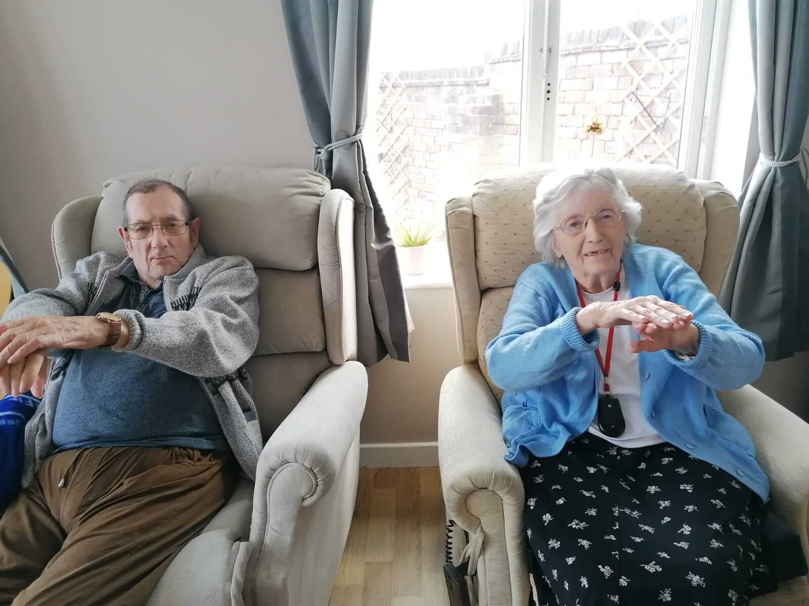 Love to Move – seated gymnastic programme